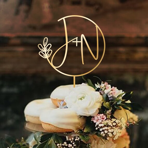 Gold Monogram Wedding Cake Topper Wreath Initial Cake Topper - Etsy