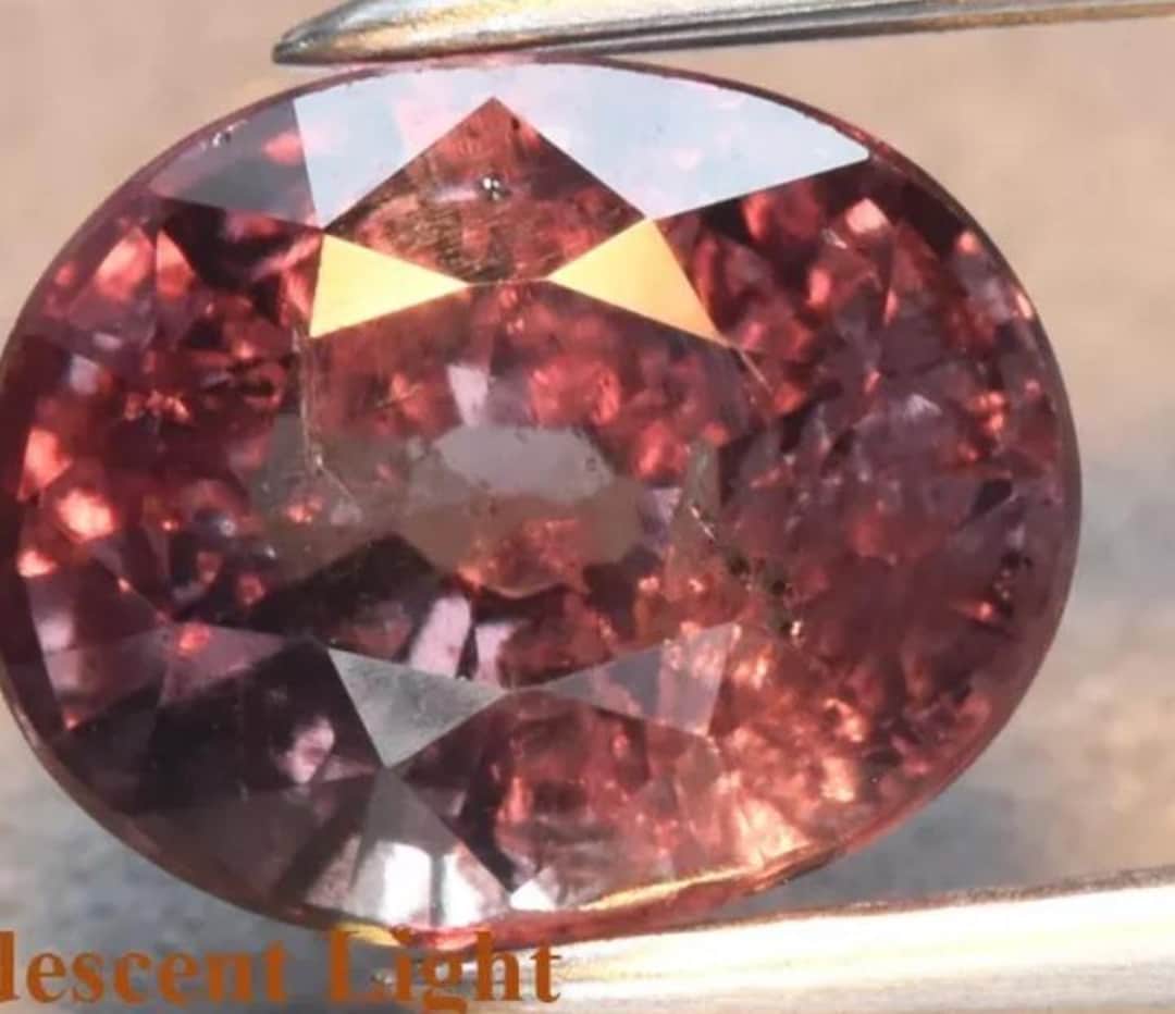 1.10 Carat Awesome Color Changing Garnet Gemstone Rare Gemstone ...