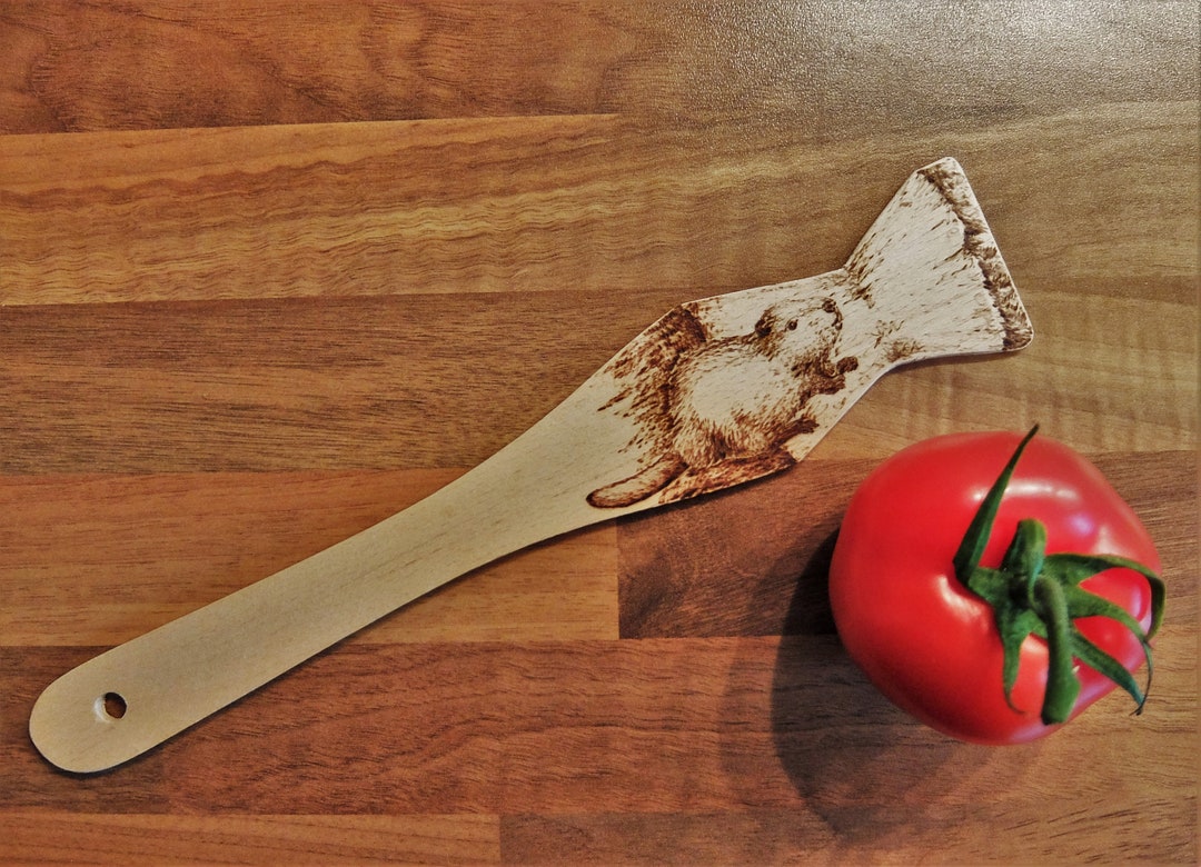 Pyrography With Beaver and Bite on a Spatula - Etsy