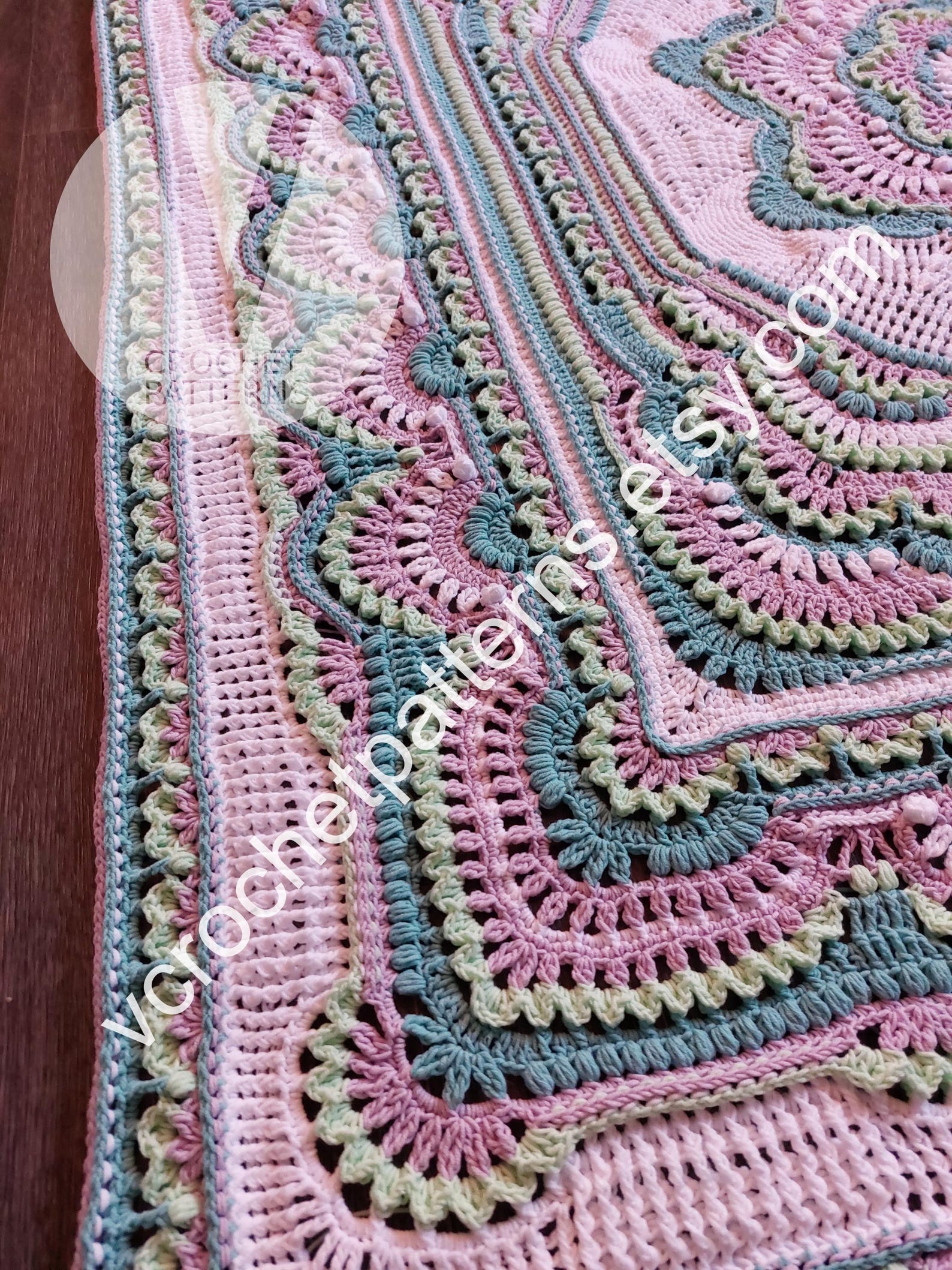Glorious Garden Crochet Blanket Pattern: Vintage Vibe Photo Tutorial ...
