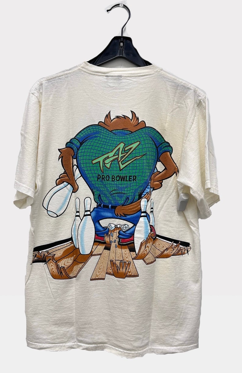 1995 Tasmanian Devil Bowling Graphic Tee - Etsy