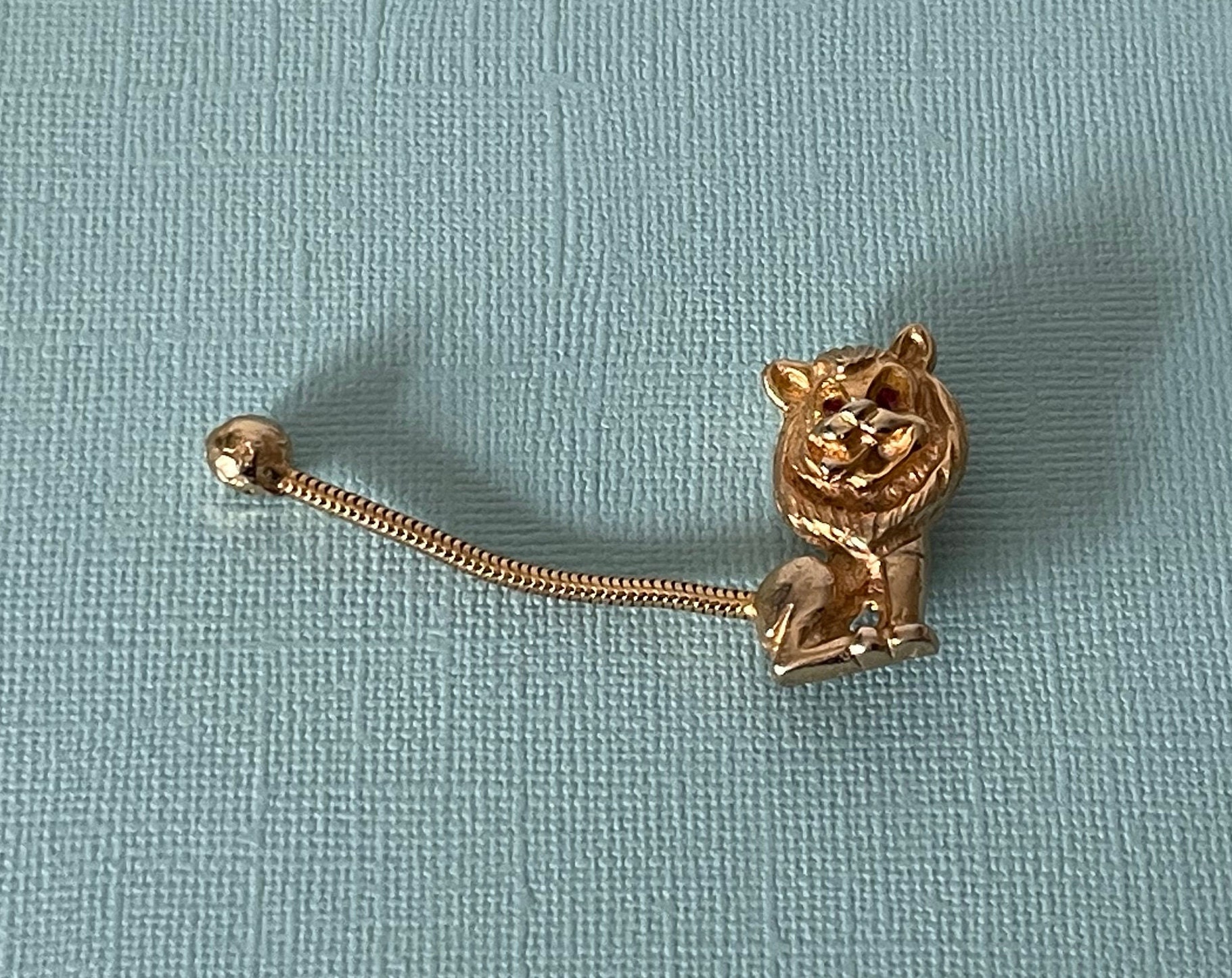 Vintage Lion Brooch, Gold Lion Pin, Movable Tail Lion Brooch, King of ...