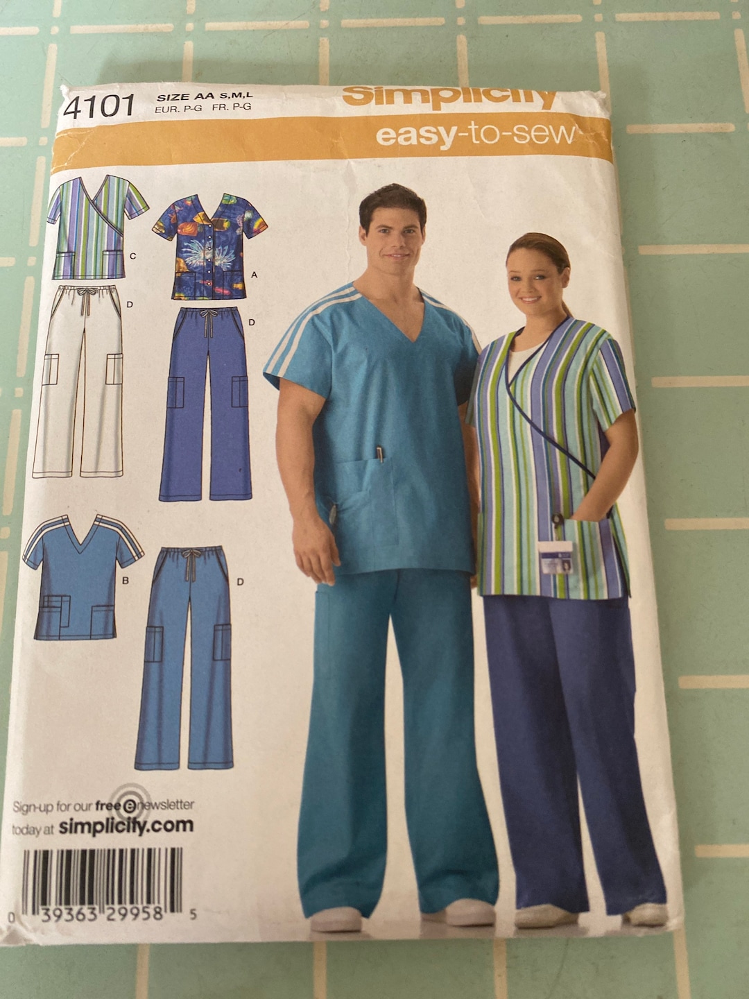 Simplicity Nurses & Doctors Scrubs Pattern #4101 - Etsy
