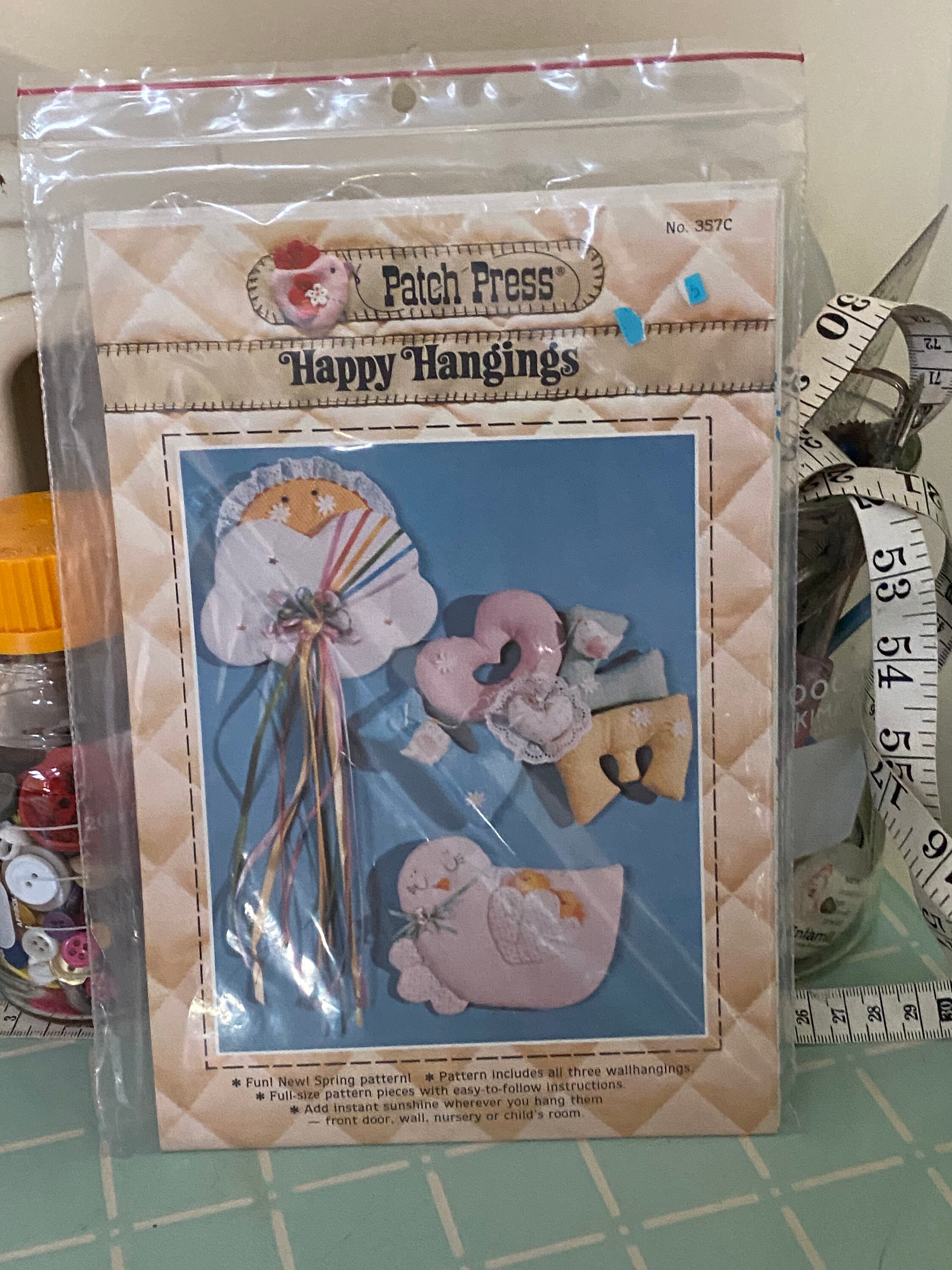 Patch Press Happy Hangings Vintage Pattern Craft Supplies & Tools Doll ...