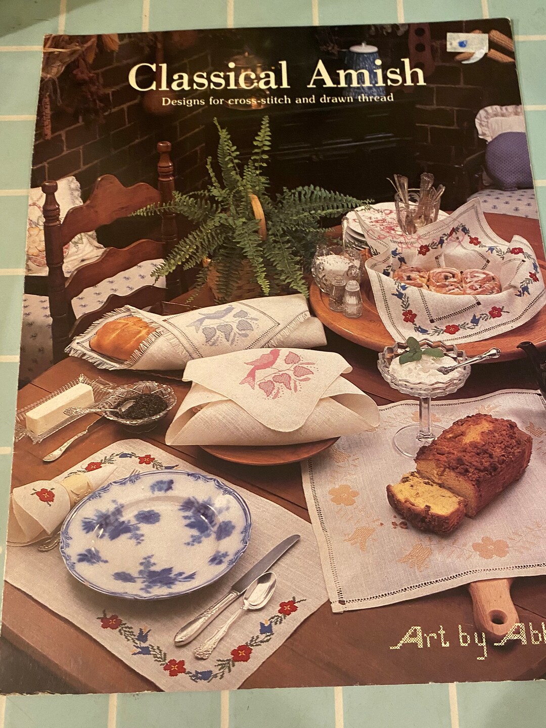 Classical Amish Designs Counted Cross Stitch and Drawn Thread Patterns ...