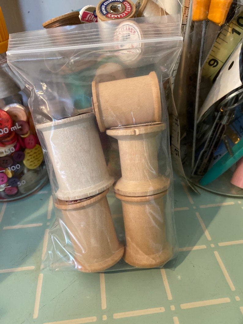 Various Sizes of Empty Vintage Wooden Spools - Etsy
