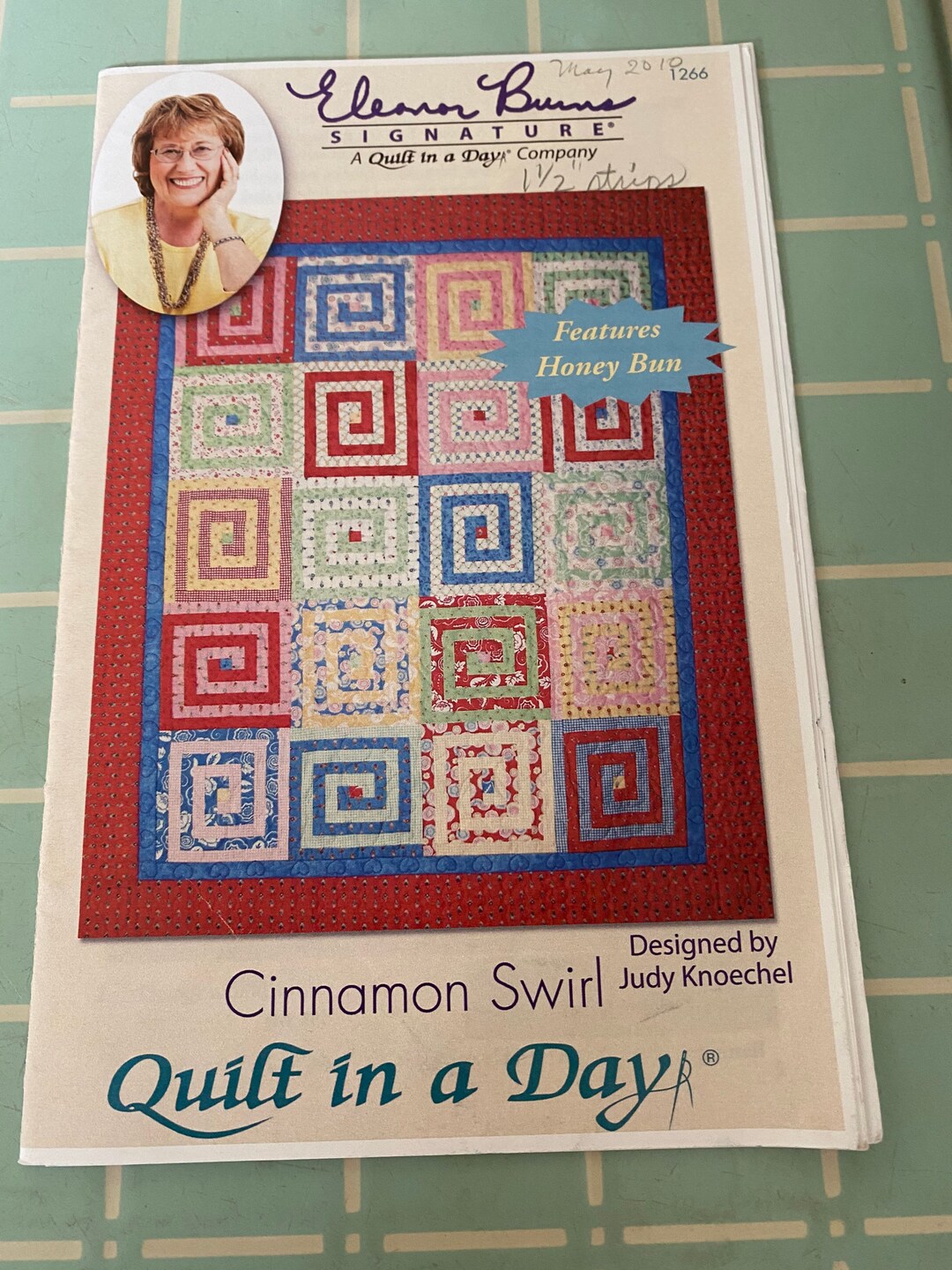 Cinnamon Swirl Quilt Pattern by Quilt in a Day - Etsy