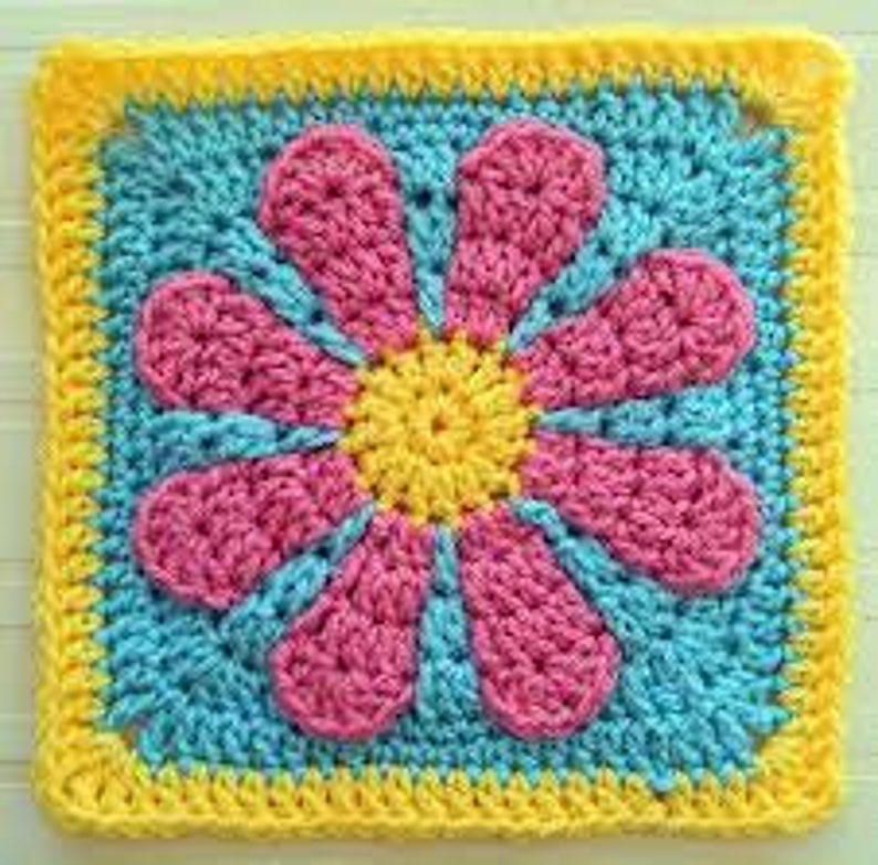 Daisy Granny Square Pattern for Intermediate Crocheters - Etsy