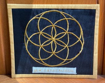 Embroidered Sacred Geometry Crystal Grid Mat for Healing | Etsy