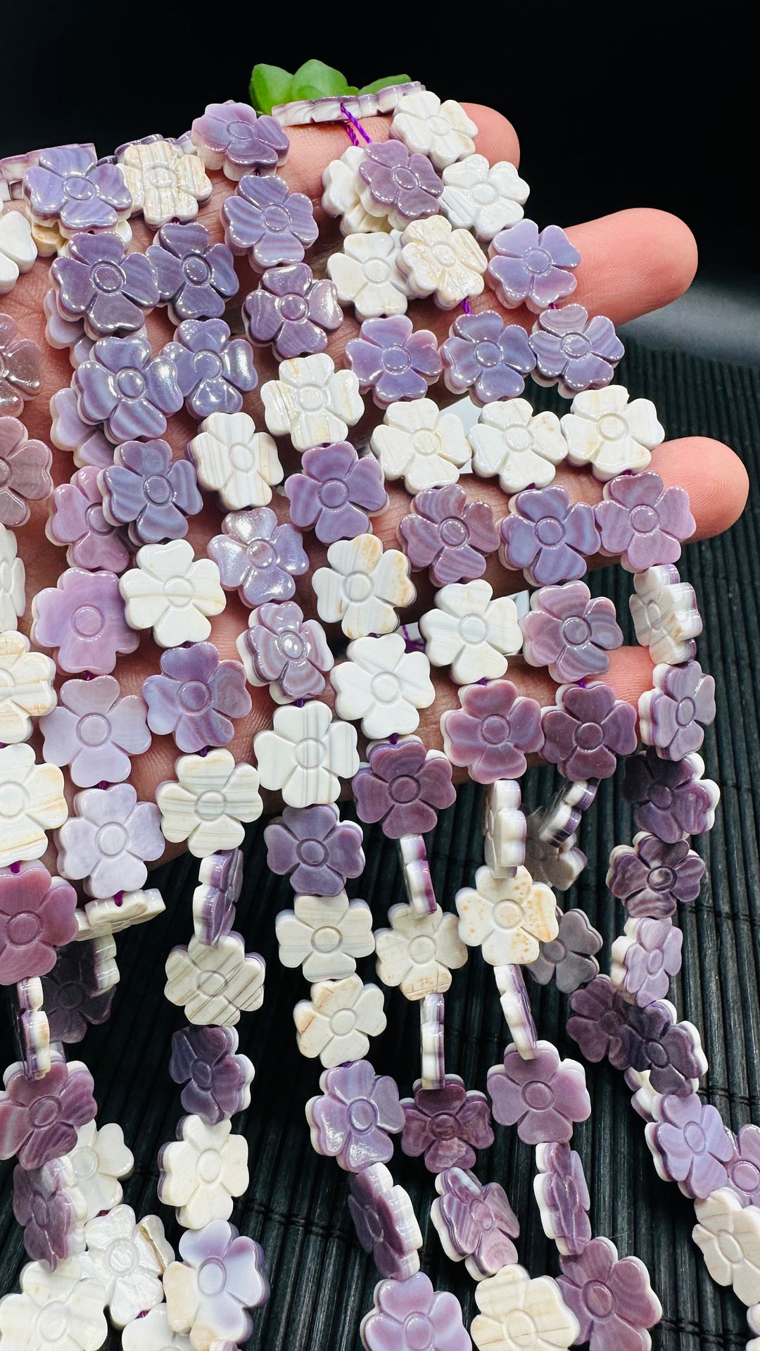 Wampum Quahog Shell Flower Beads • 12x12 Mm Size • 4 Petal Flower ...