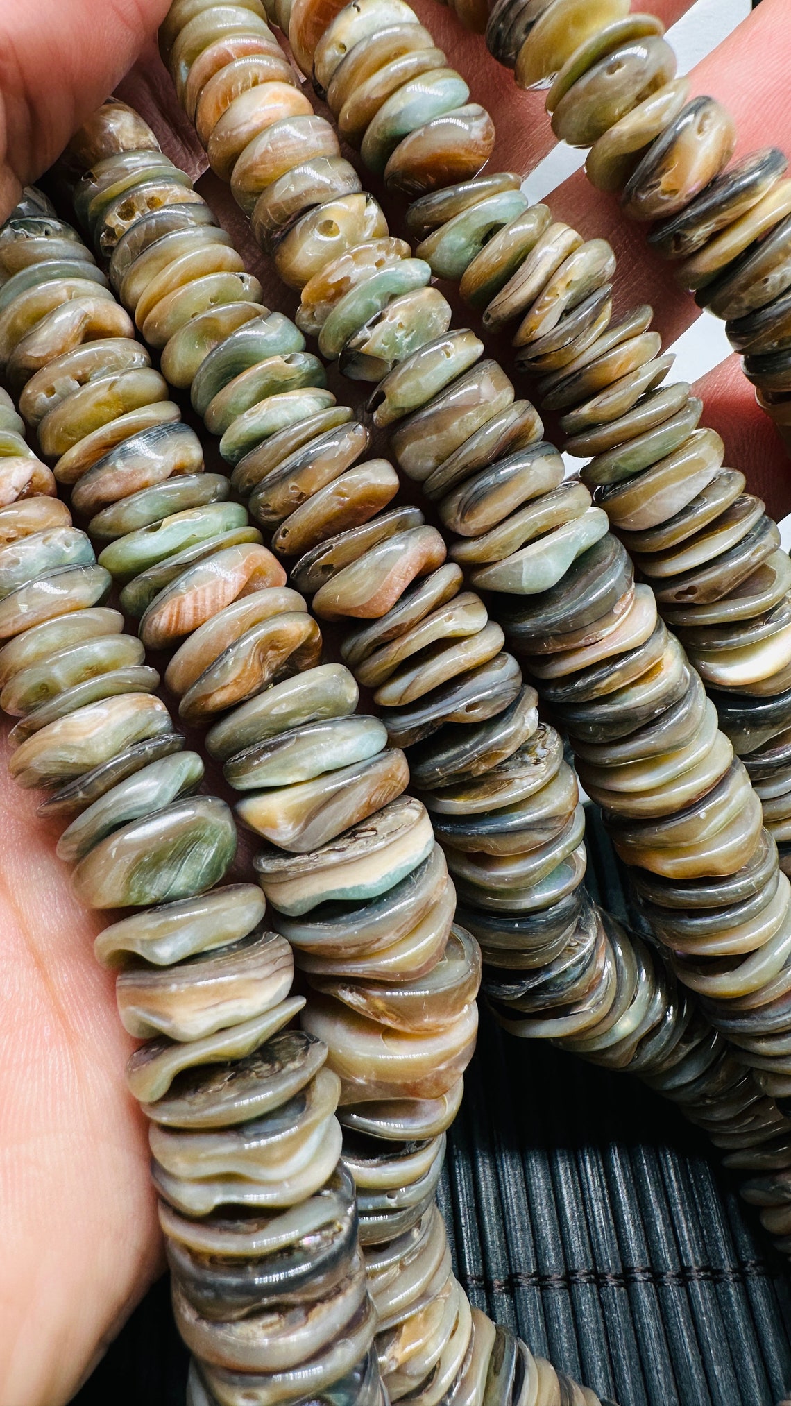 Abalone Shell Beads • 8-15 Mm Size • 40 Cm Length • AAA Quality ...