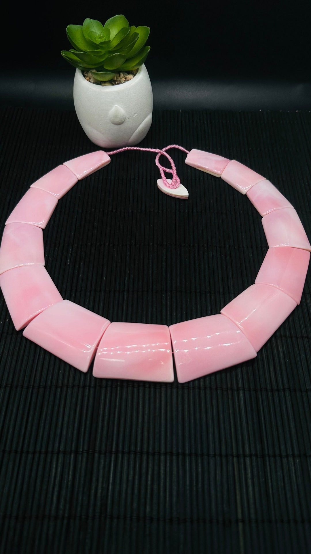 Queen Conch Shell Necklace • Graduated Trapezoid Beads Necklace• AAA ...