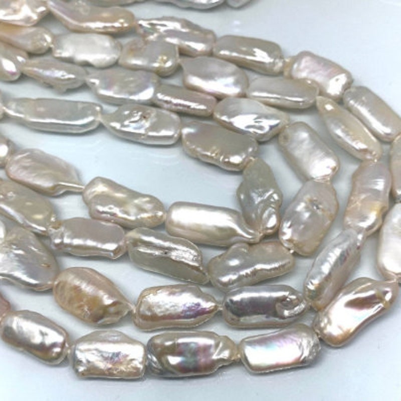 Biwa Pearl Necklace - Etsy