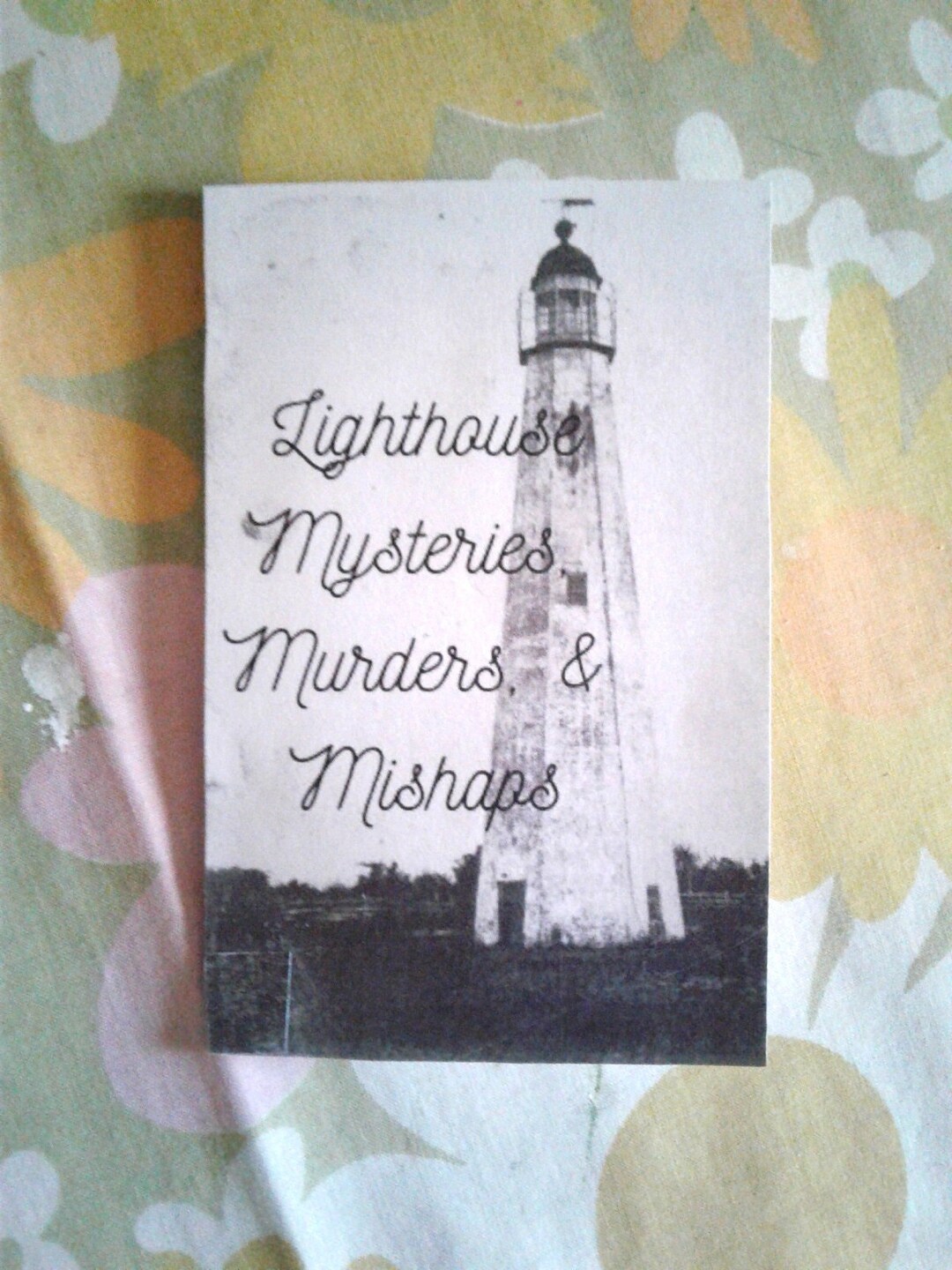 Lighthouse Mysteries, Murders, & Mishaps Mini Zine - Etsy