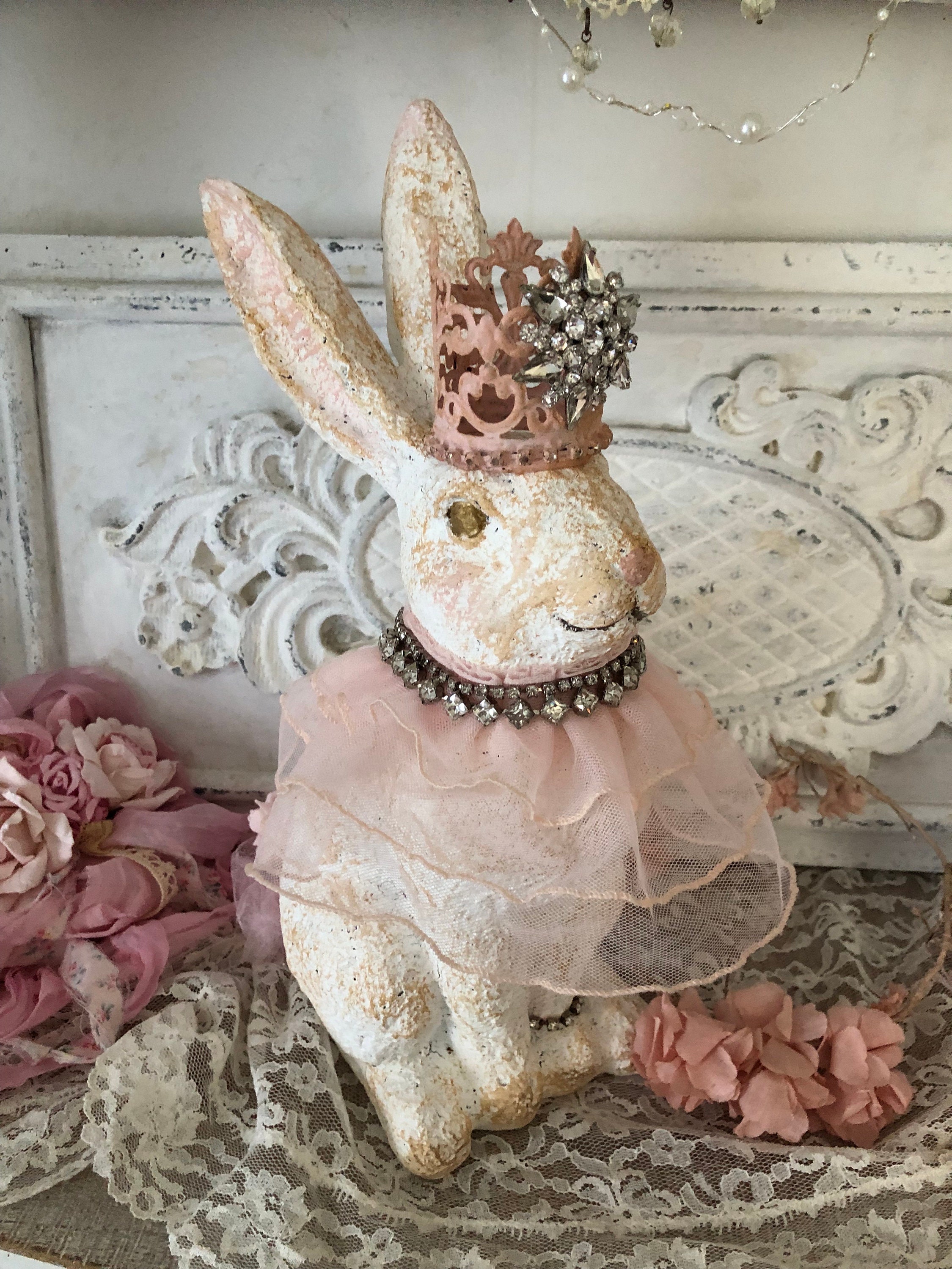 Rabbit Statue With Crown/vintage Rhinestone/lace Collar/pink Roses ...