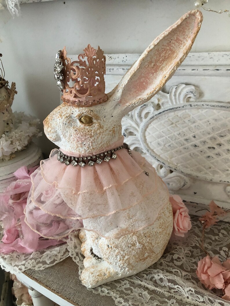 Rabbit Statue With Crown/vintage Rhinestone/lace Collar/pink Roses ...