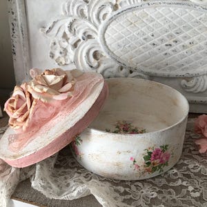 White and Pink Distressed Small Round Vintage Cardboard Box/ Pink ...