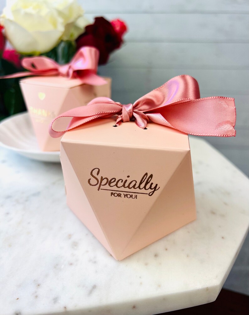 50 Pcs Triangle Pink Wedding Favor Boxes With Ribbon Luxury - Etsy