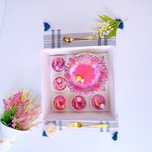 Bento Cake and Cupcakes Combo Boxes With Clear Lid and Cupcake Holes ...