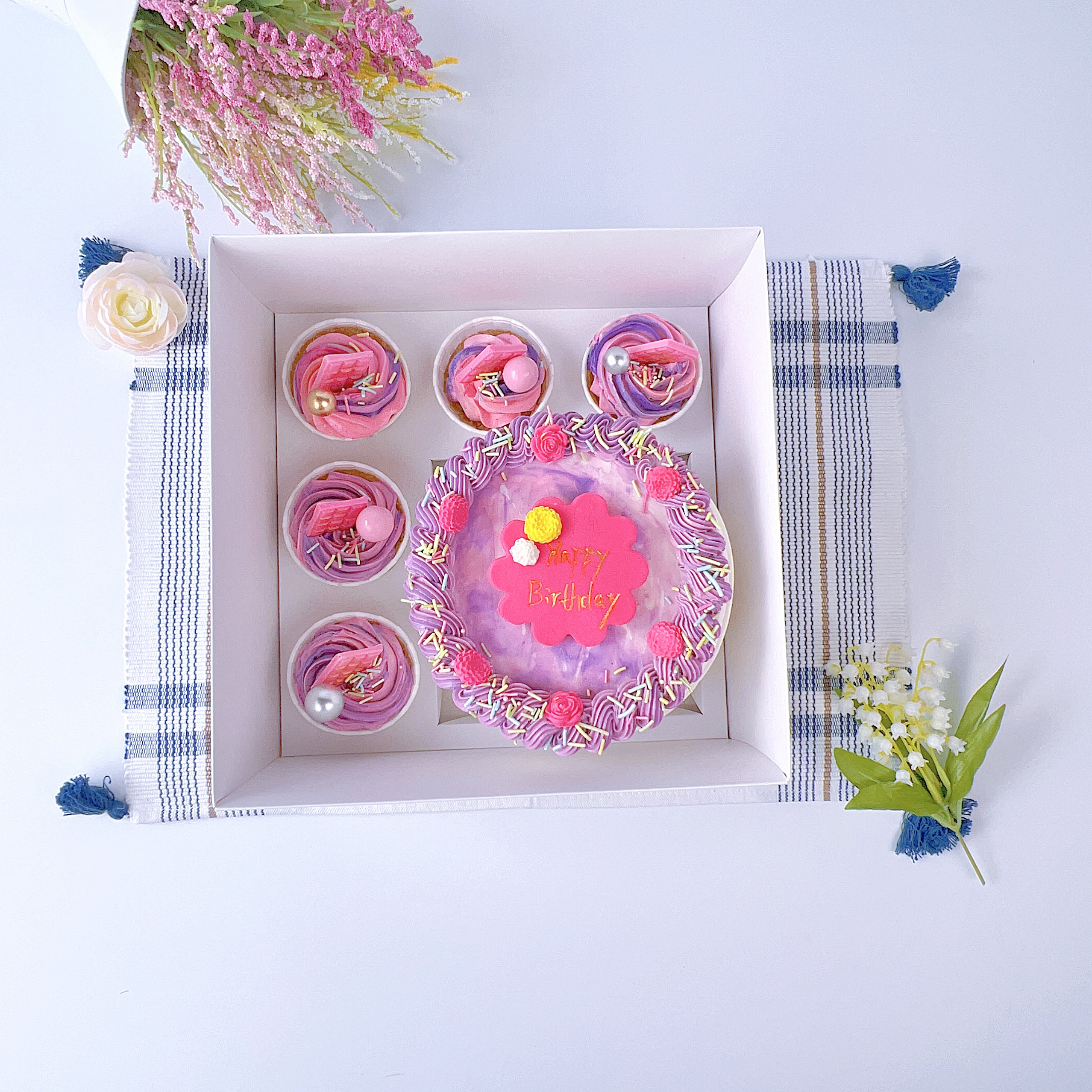5 Cake and Cupcakes Combo Bento Boxes With Clear Lid and Cupcake Holes ...