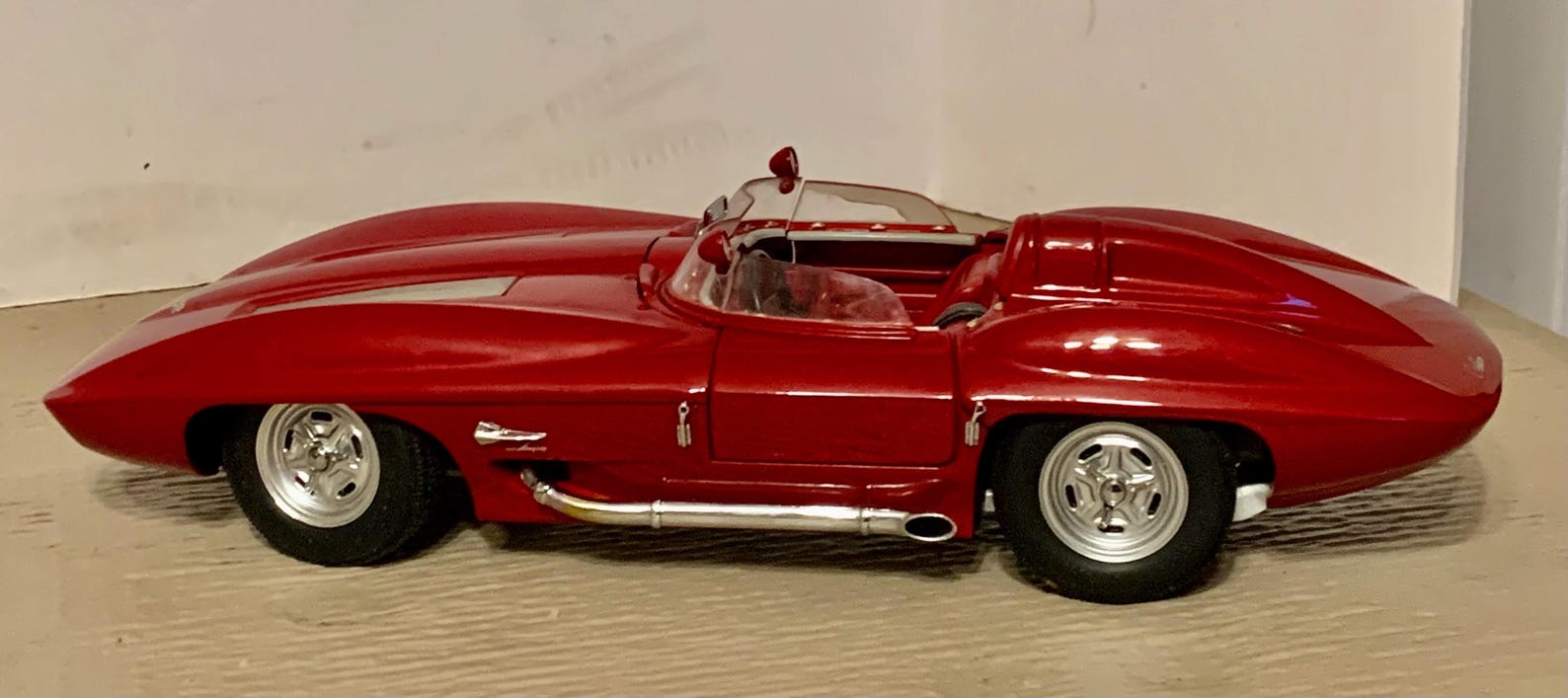 Autoart 1:18 Scale Model of One of the Coolest Concept Cars. Presenting ...