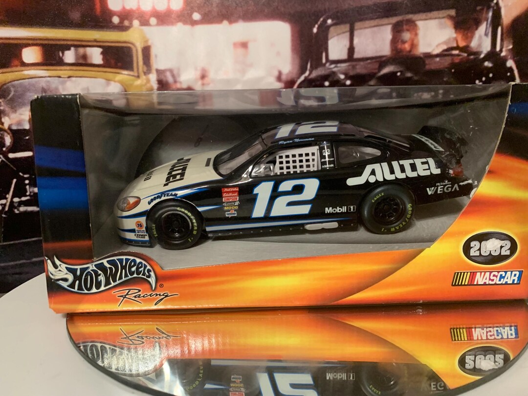 2002 Ryan Newman NASCAR Ford Taurus 1:24 Scale Hot Wheels Race Car - Etsy