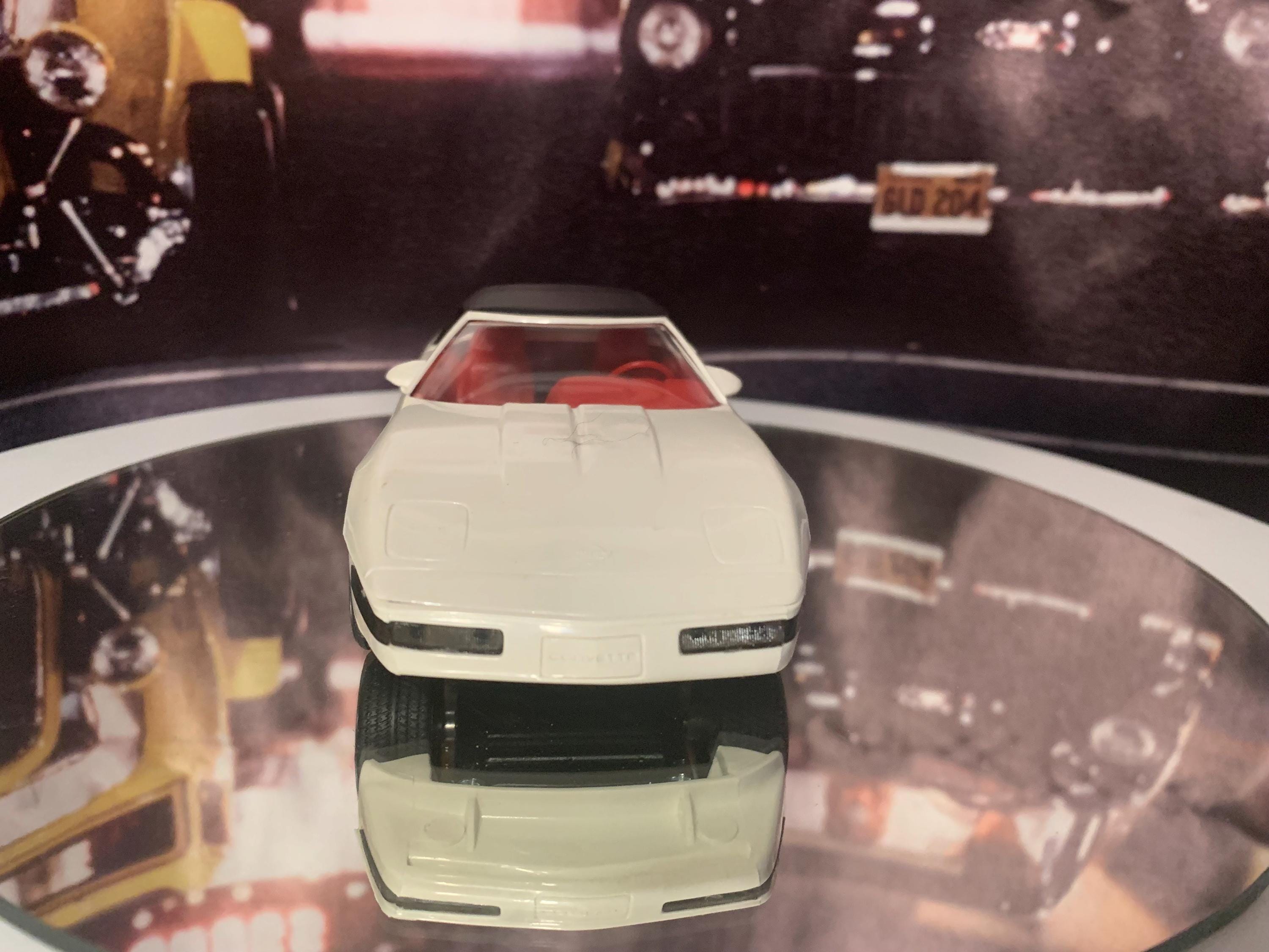 1:25 Scale 1992 Corvette Convertible. Dealer Promo of 1,000,000 ...