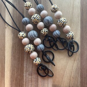 Modern Minimalist Simple Neutral Lanyard for Teachers, School ...