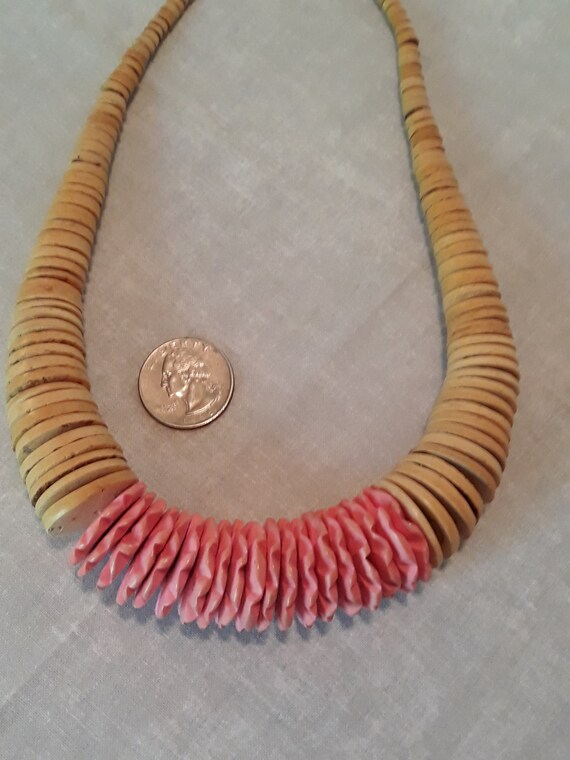 1980s Graduated Wooden Disc/Carved Pink Floral Disc N… - Gem