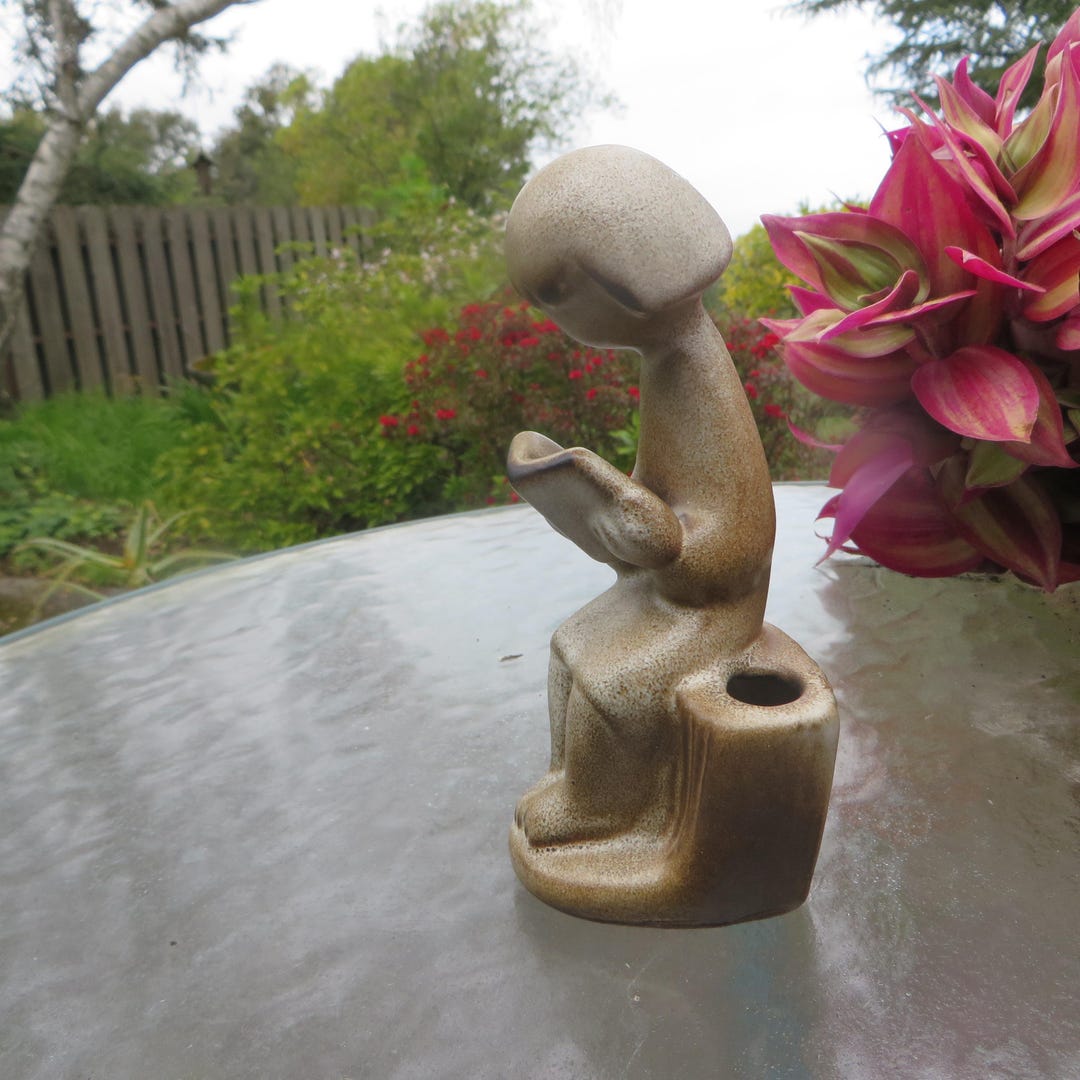 MCM Howard Pierce Darling 6-1/2" Little Girl Reading a Book Vase (free ...