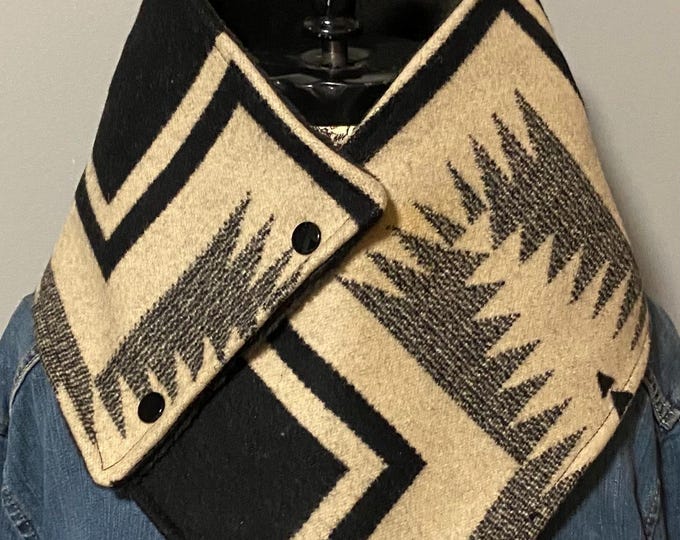 Western Wool Cowl - Etsy