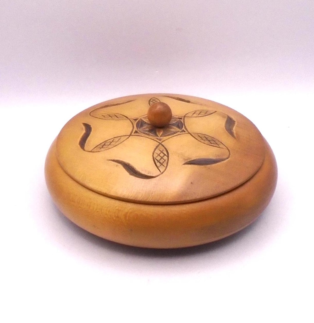 Vintage Willi Huggler Hand Carved Wooden Trinket Box Round, With Lid - Etsy