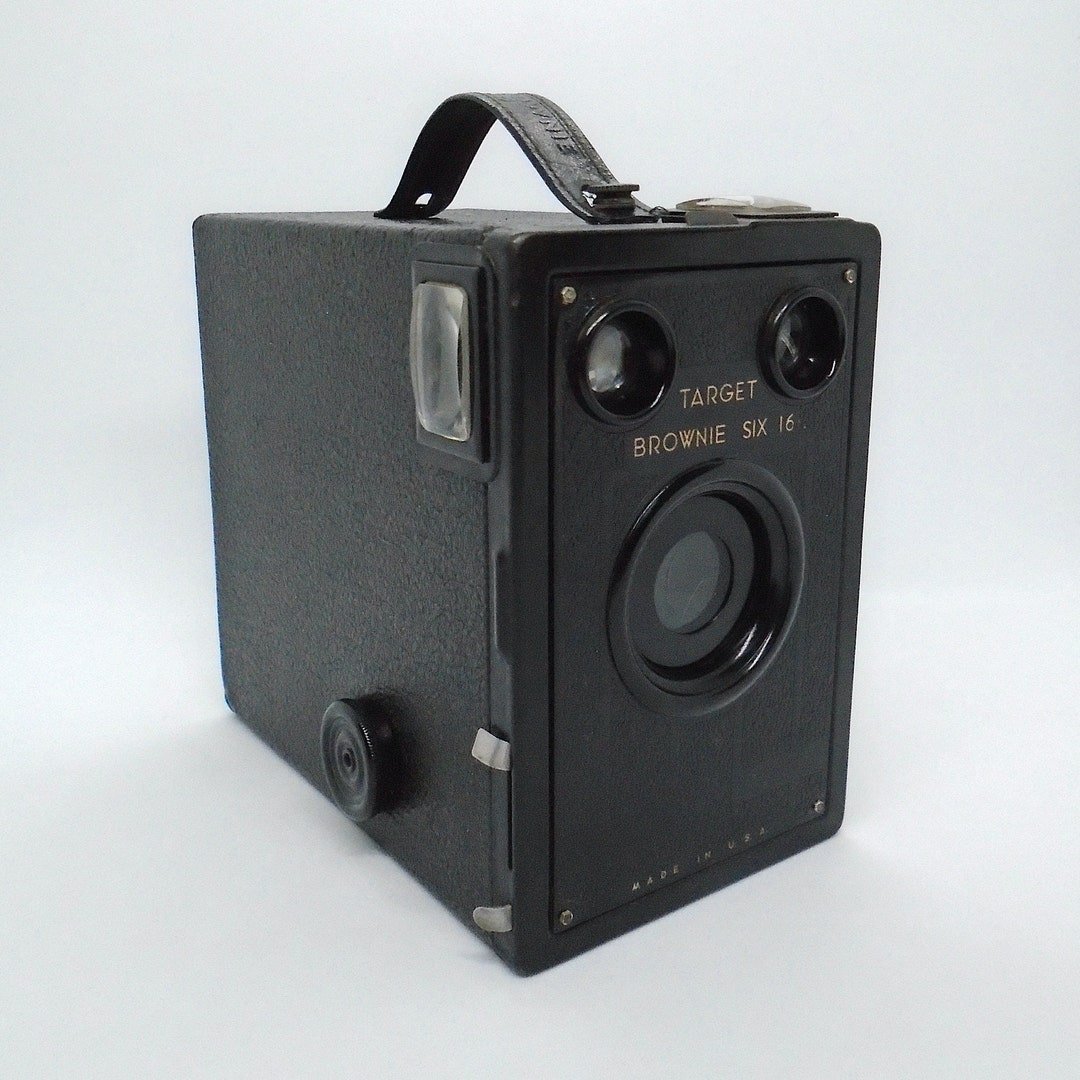 Vintage 1940s Kodak Target Brownie Six-16 Box Camera - Etsy