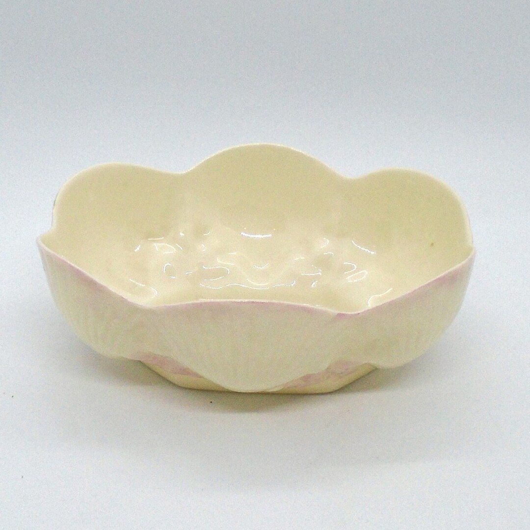 Vintage Belleek Porcelain white and Pink Shell Dish - Etsy