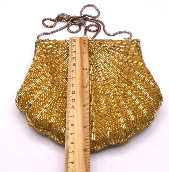 Vintage Carolyn Barton Gold Beaded Shell Shape Evenin… - Gem
