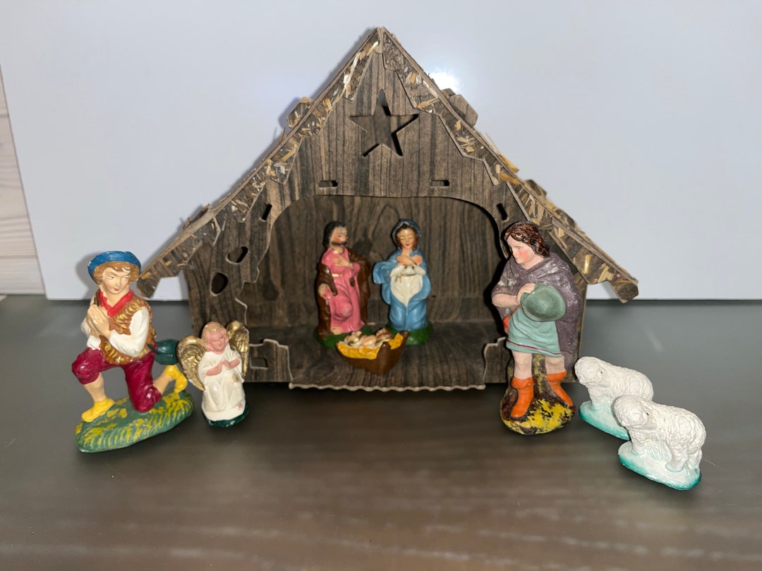 Vintage 9 Piece Nativity Set, Vintage Manger, Italian Porcelain ...