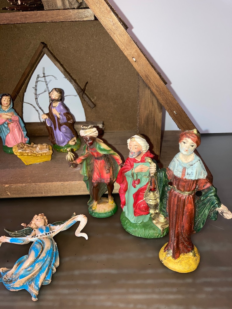 Vintage 12 Piece Italian Nativity Set, Vintage Italy Wooden Manger ...