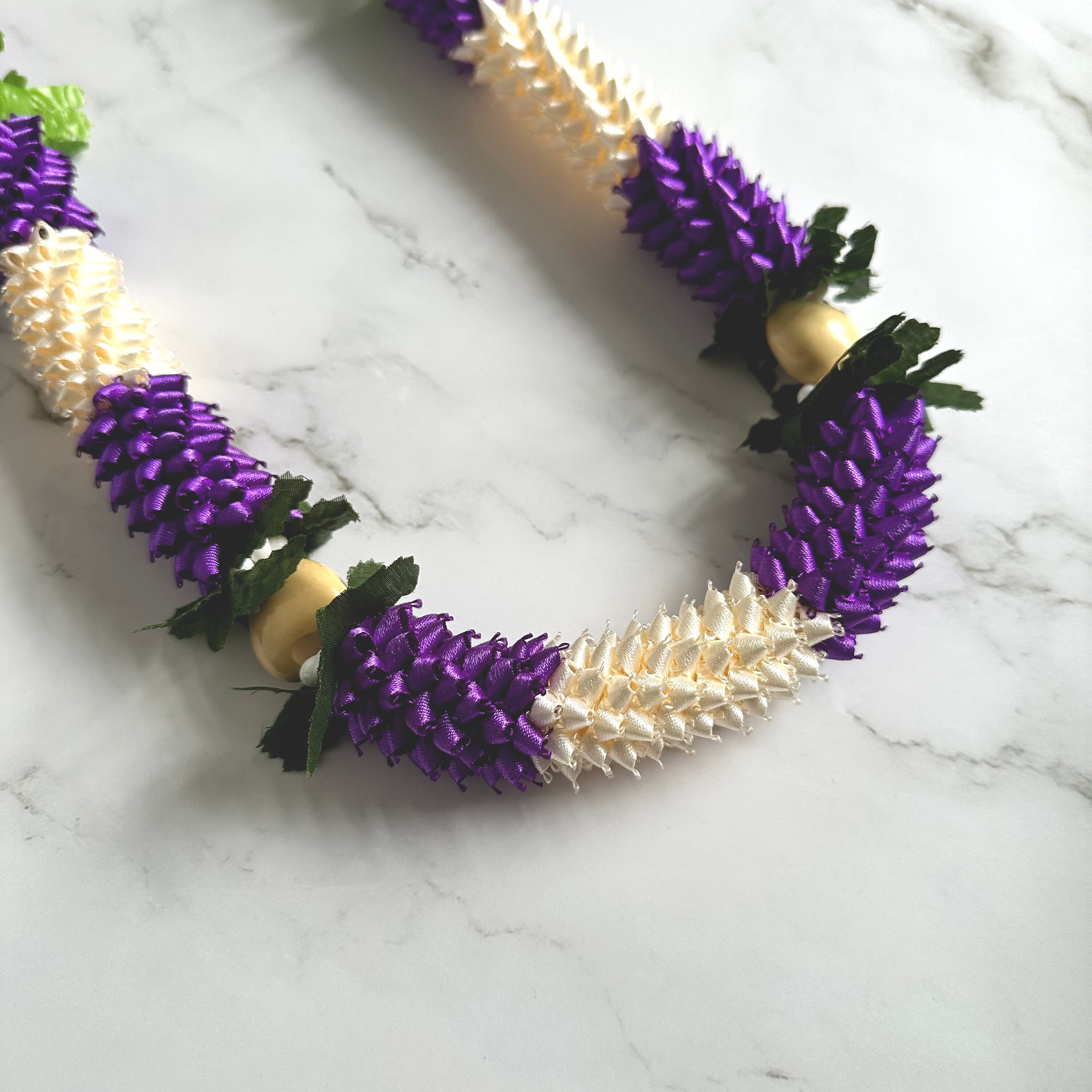 Ribbon Lei White and Purple Pikake With Kukui Nuts - Etsy