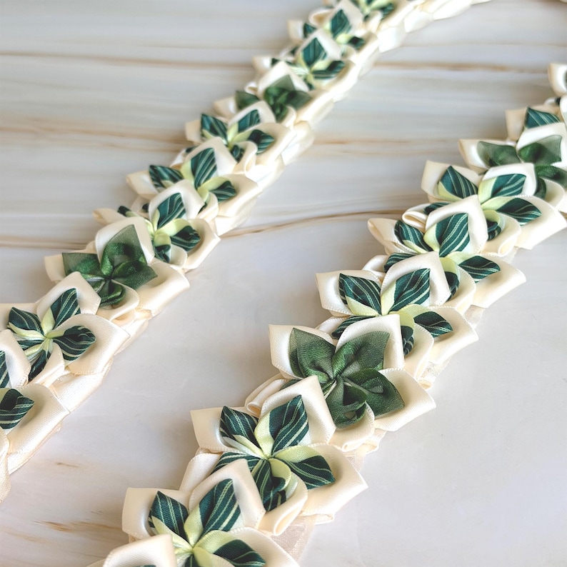 Open-ended Ribbon Lei (50") - Flat Plumeria Lei Song of India #4 ...