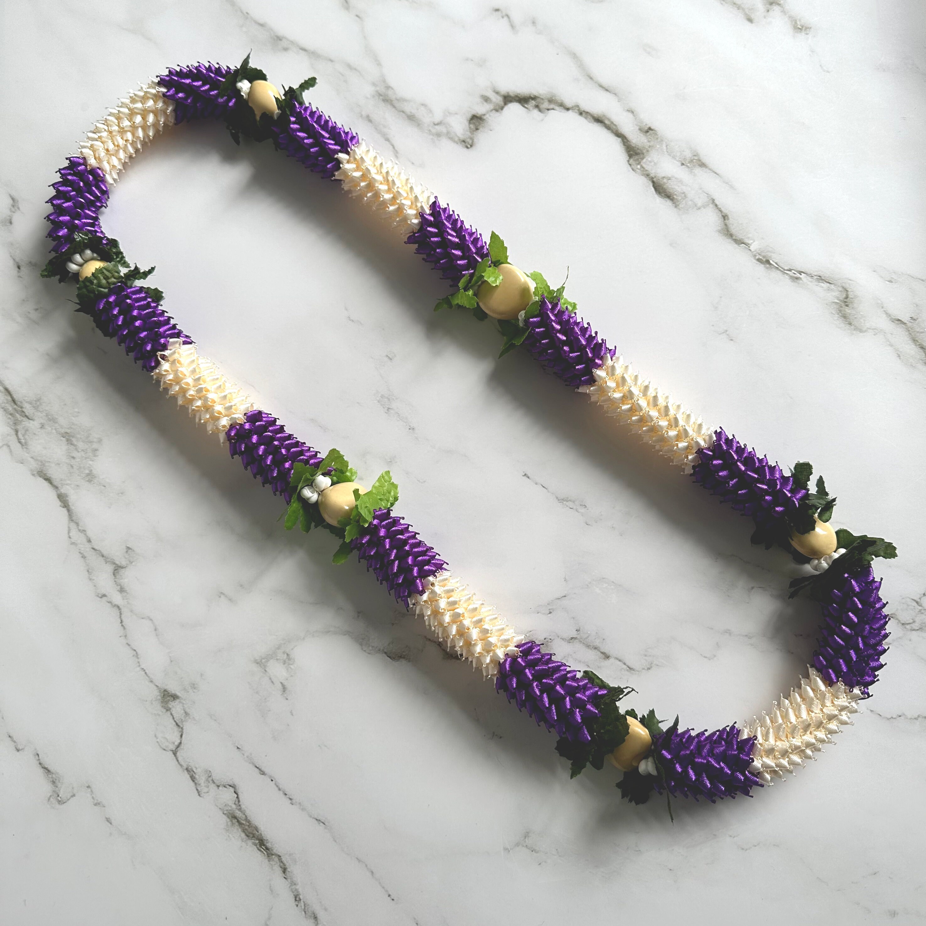 Ribbon Lei White and Purple Pikake With Kukui Nuts - Etsy