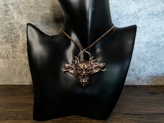 Bram Stokers Dracula Garnet Eyes // Electroformed Copper // - Etsy