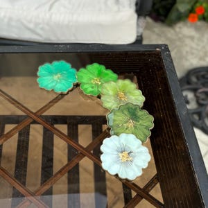 Shades of Green Flower Coasters, Handmade Epoxy Resin Coasters With ...