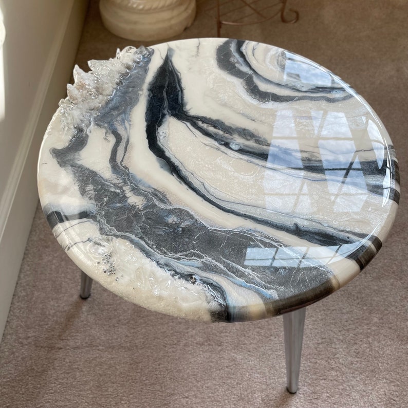 Small Handmade Geode Table With Real Geodes and Crystals, Resin and ...