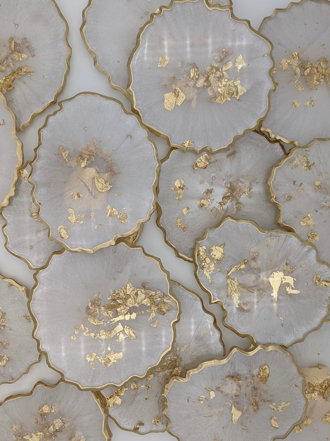 Pearl White and Gold Coaster Sets With Irregular Shapes, Geode Agate ...