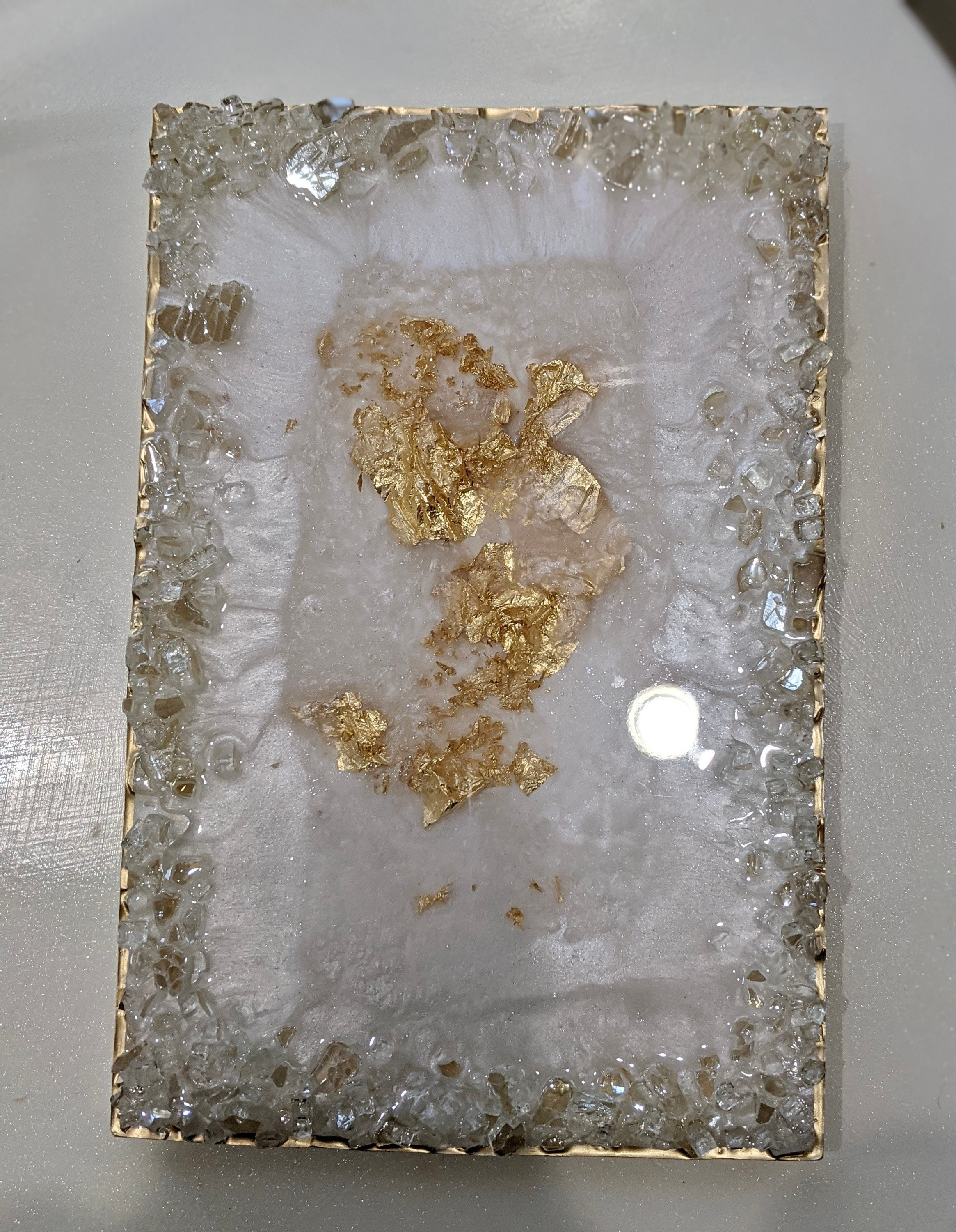 Pearl White & Gold Resin Tray With Reflective Glass Rim | Etsy