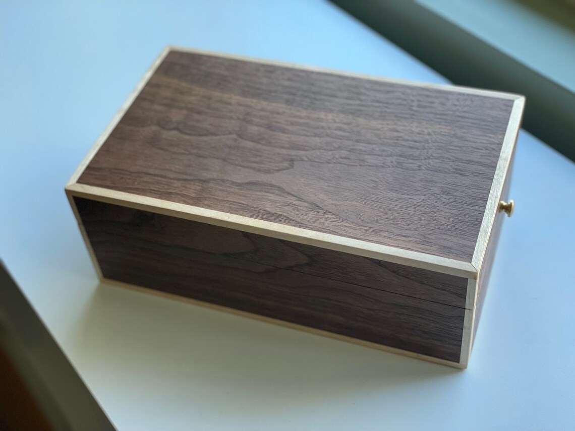 Walnut and Curly Maple Keepsake Box - Etsy