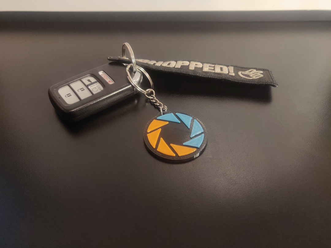 Aperture Science Keychain - Etsy