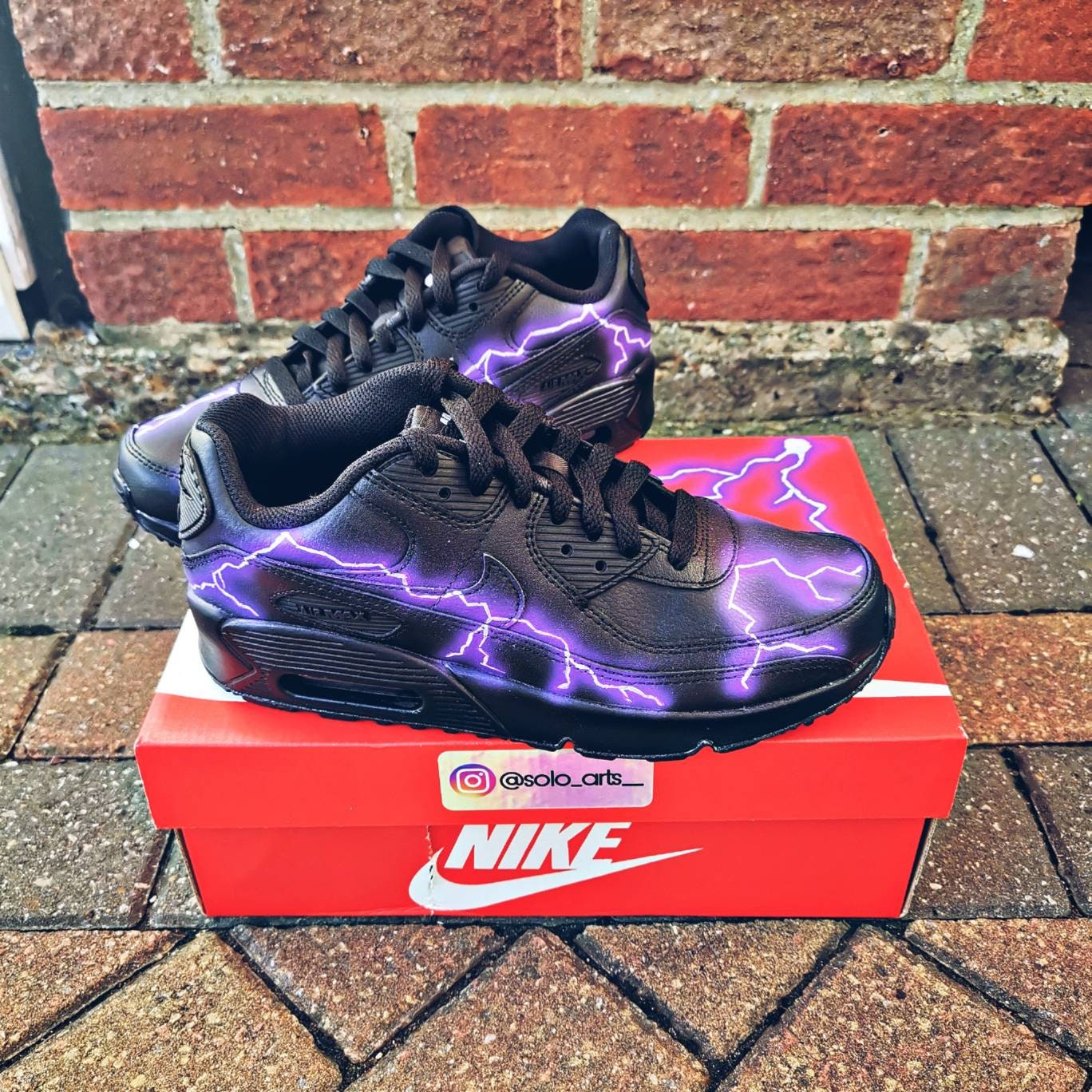 Custom Lightning Nike Air Max 90s - Etsy