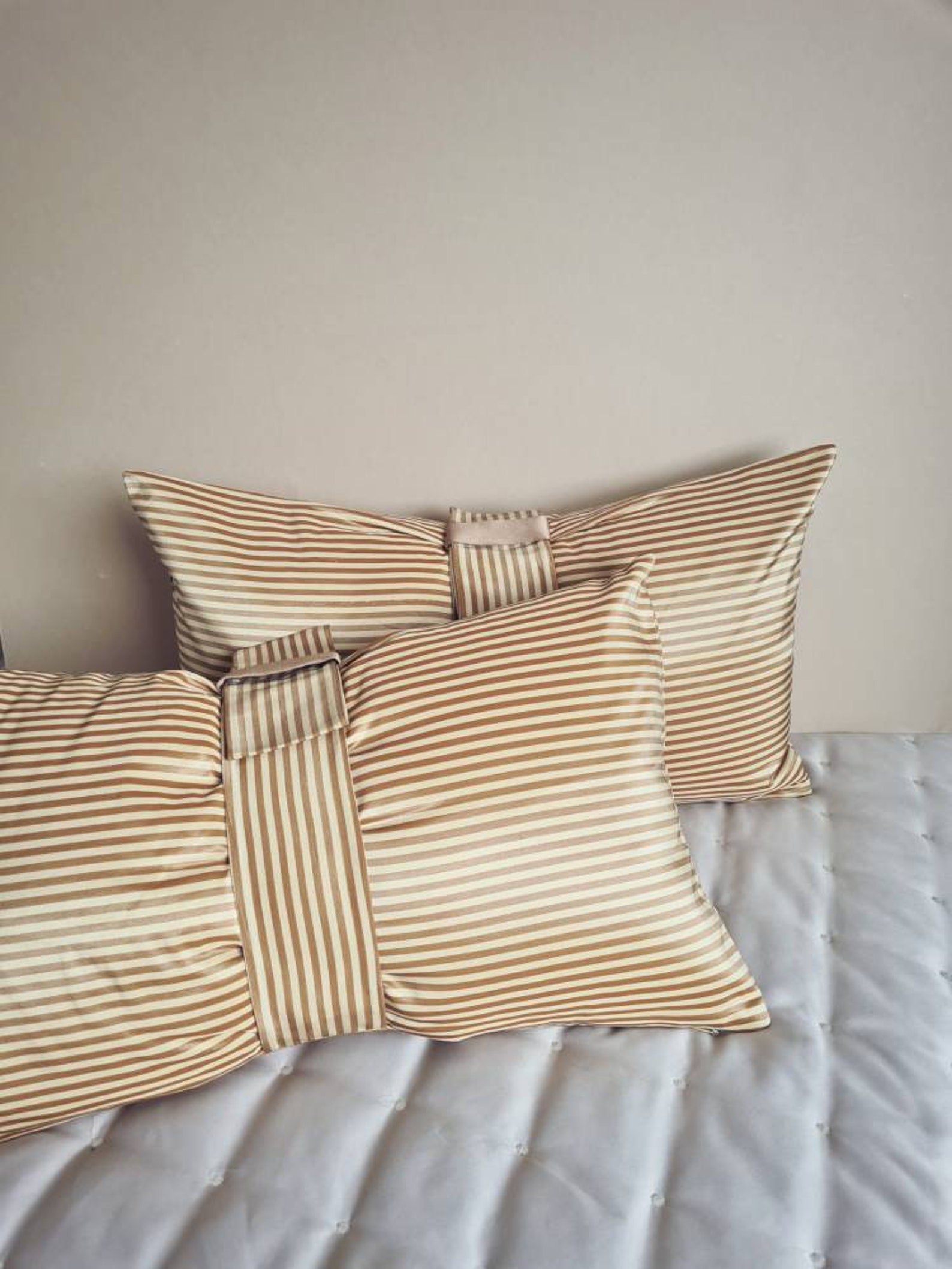 Pure Silk Cushion Cover 30cmx50cm Decorative cushion cover - Etsy.de