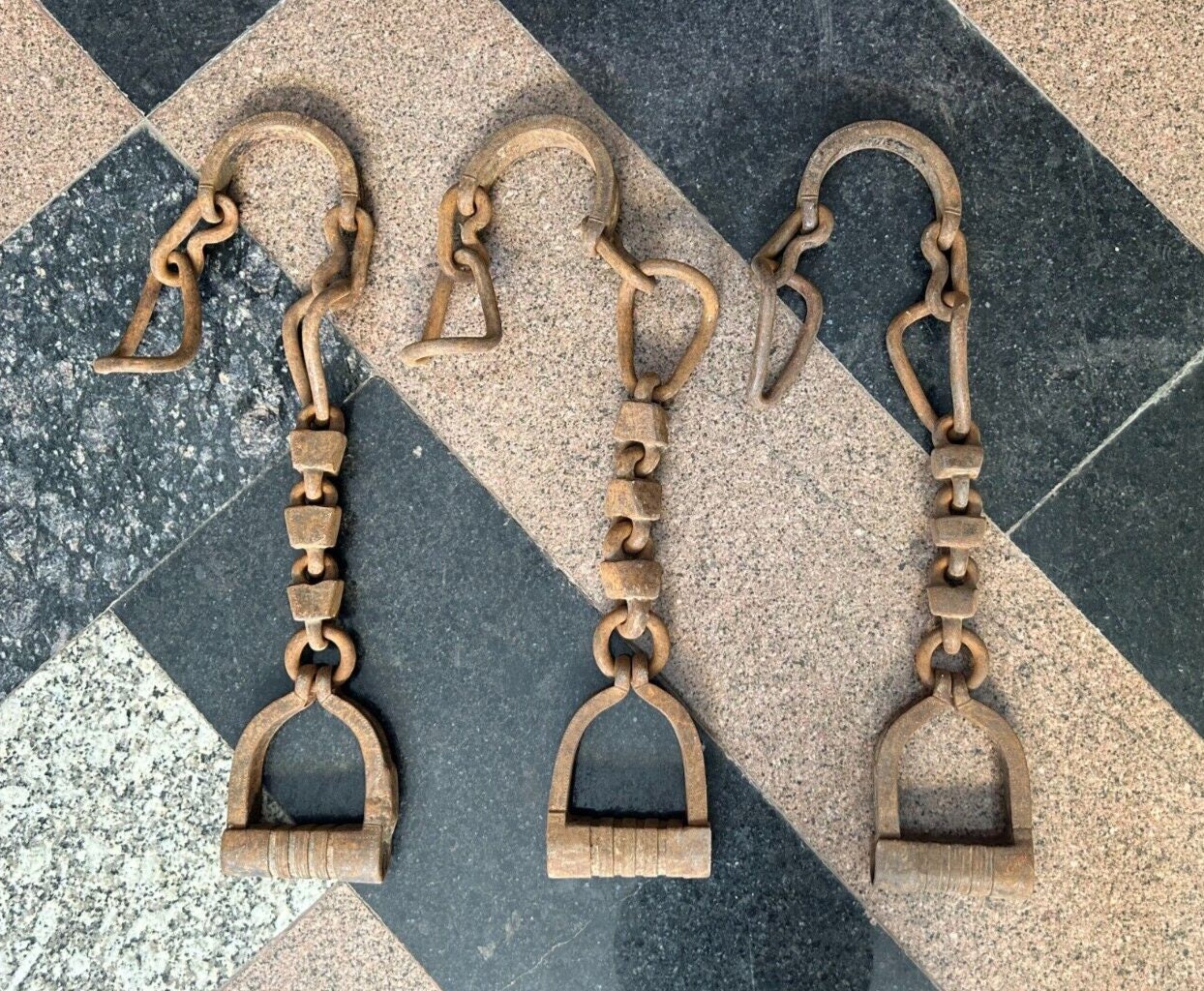 Old Antique Animal Shackles Vintage Hand Forged Heavy Horse Leg Iron ...